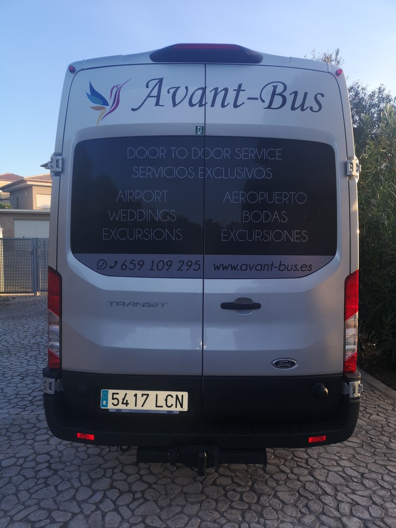 Avant-Bus