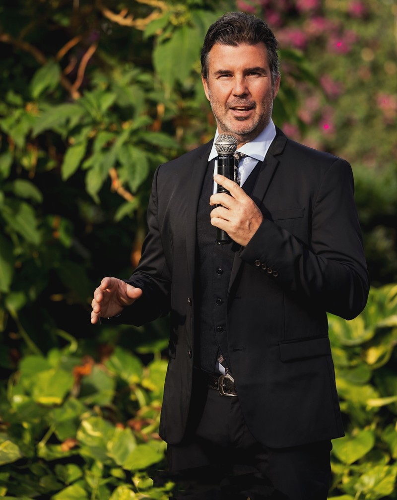 Alejandro Butler - Maestro de Ceremonias - Oficiante de Bodas