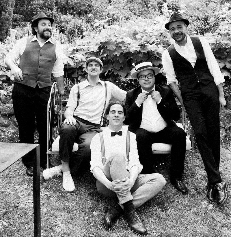 Le Pink Tzigane Gypsy Swing