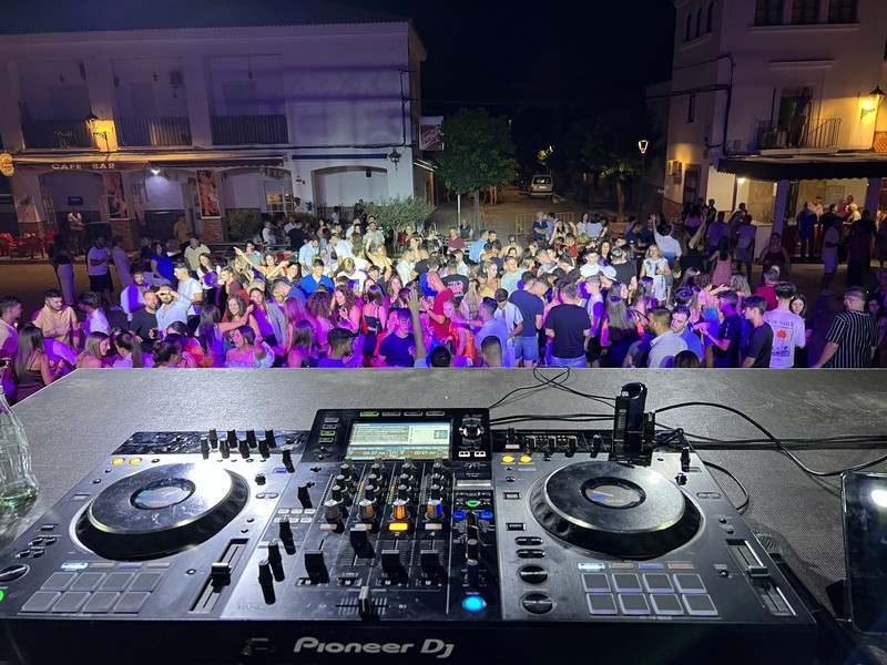 Dj Flo