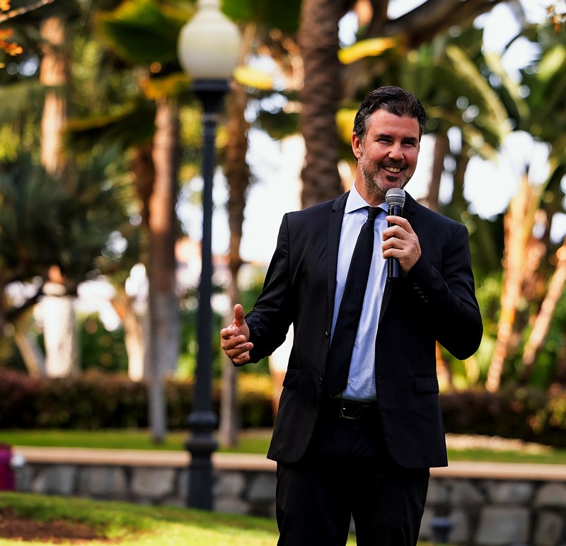 Alejandro Butler - Maestro de Ceremonias - Oficiante de Bodas