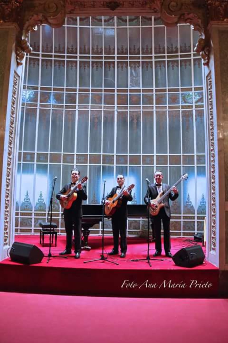 Trio de boleros Homenaje a Los Panchos