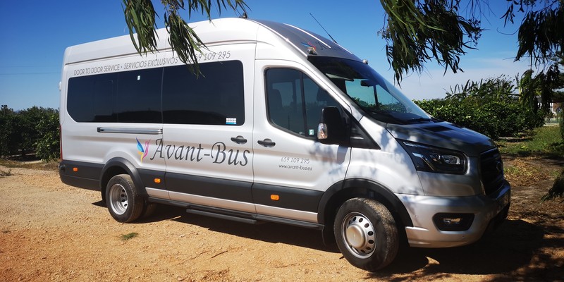 Avant-Bus